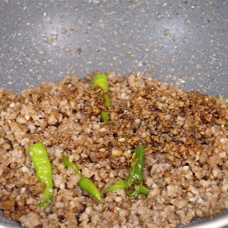 spicy thai basil lamb | Not-So-Serious Eats - Food Blogs