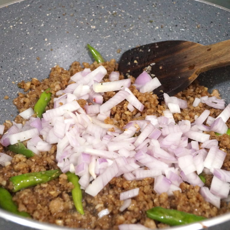 spicy thai basil lamb | Not-So-Serious Eats - Food Blogs